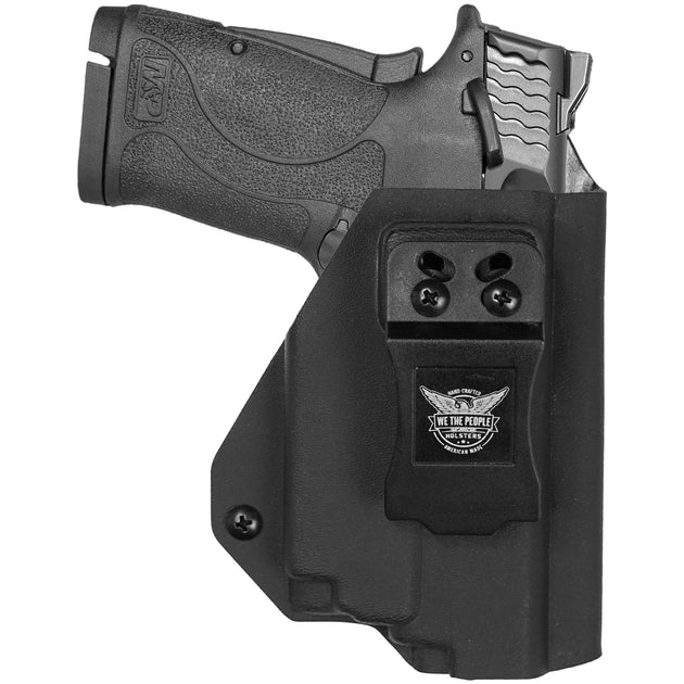 Smith & Wesson M&P 9 Shield EZ with Olight PL-Mini 2 Valkyrie Light IW